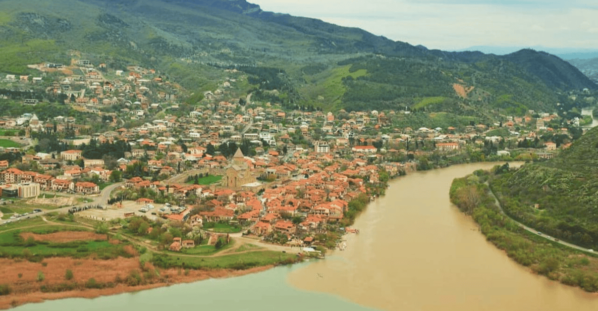 Mtskheta: Il tour a piedi del meglio di Mtskheta | GetYourGuide