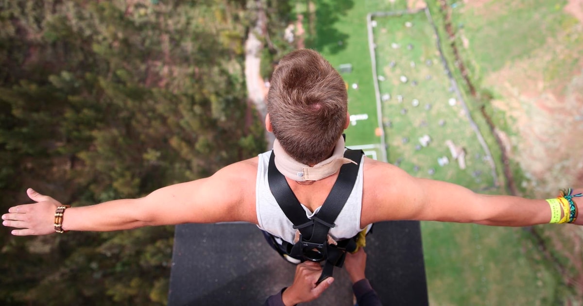 Cusco: Kombi-eventyr med bungee jump og slangebøsse | GetYourGuide