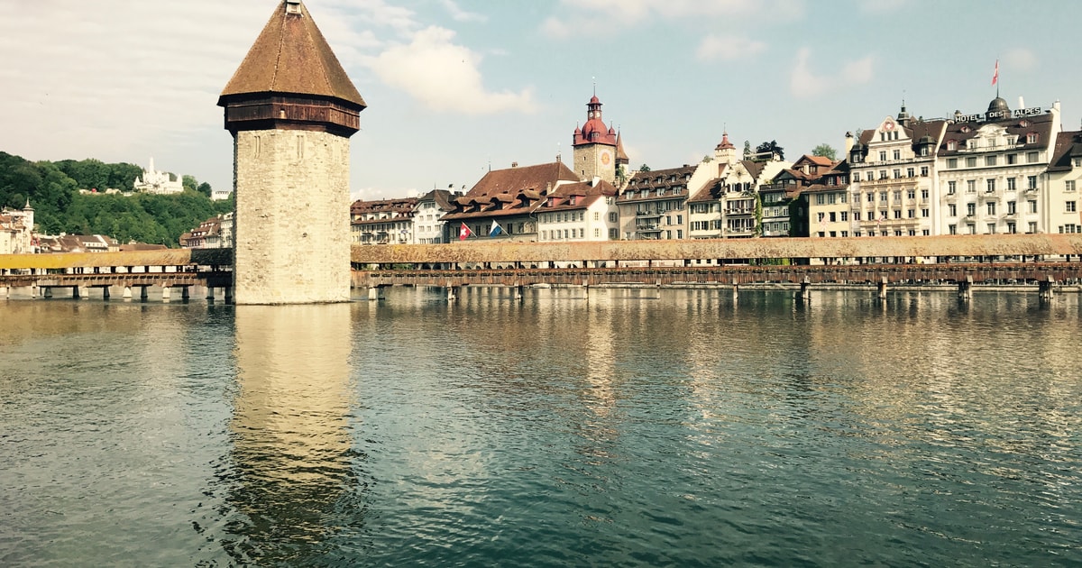 Lucerna: ingresso para a torre de água com visita guiada privada ...