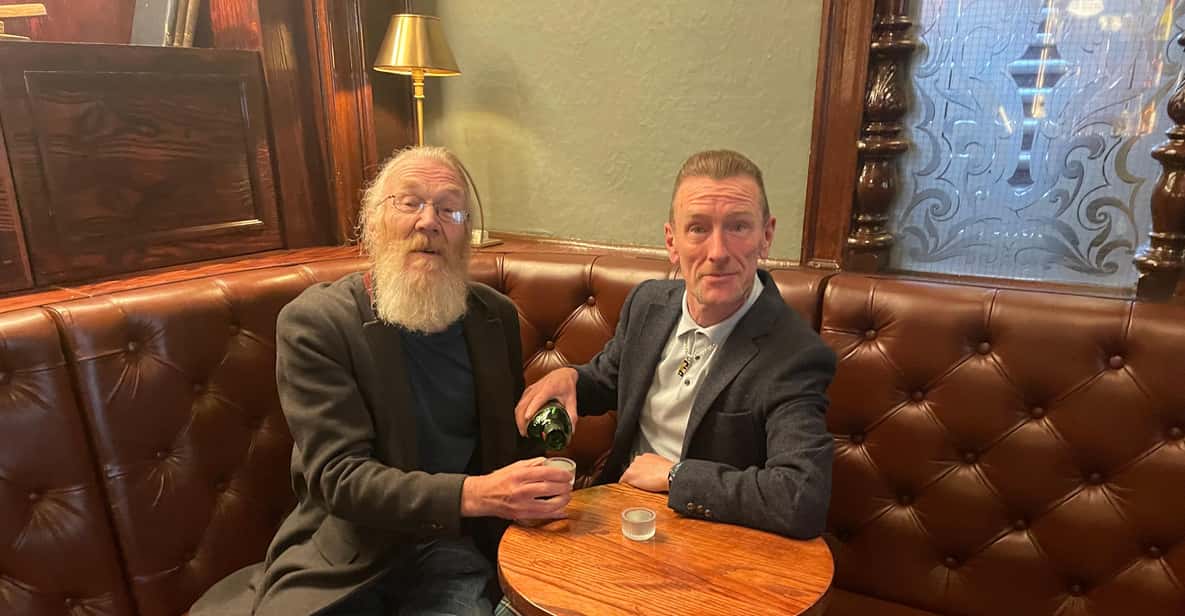 Glasgow :Go Drinking whisky with a Scotsman. | GetYourGuide