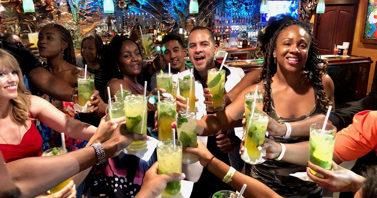 Miami: Salsa Lessons and Mojitos at Mango's Nightclub | GetYourGuide