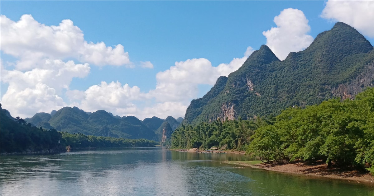 Guilin: Li River Cruise & Sightseeing Tour | GetYourGuide