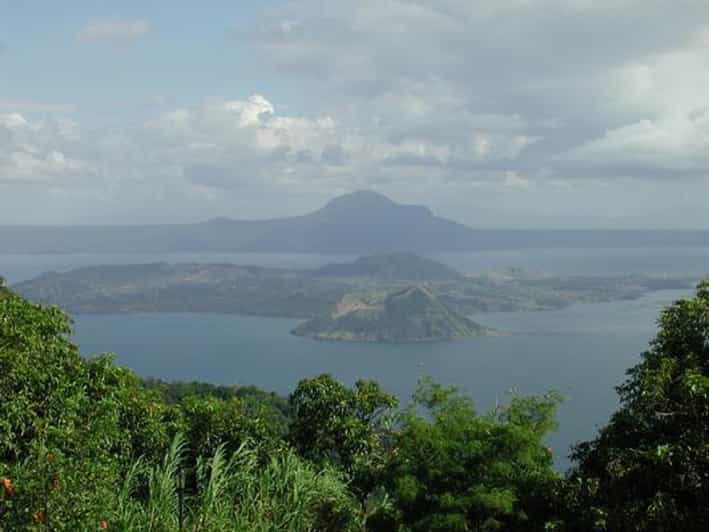 From Manila: Panoramic Tagaytay Ridge Tour | GetYourGuide