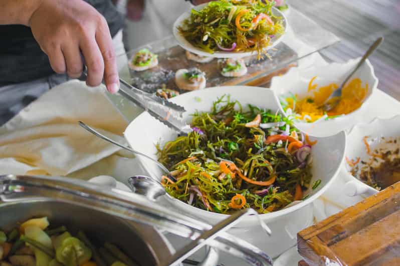 Bohol: Loboc River Buffet-Lunch Cruise with Private Transfer | GetYourGuide