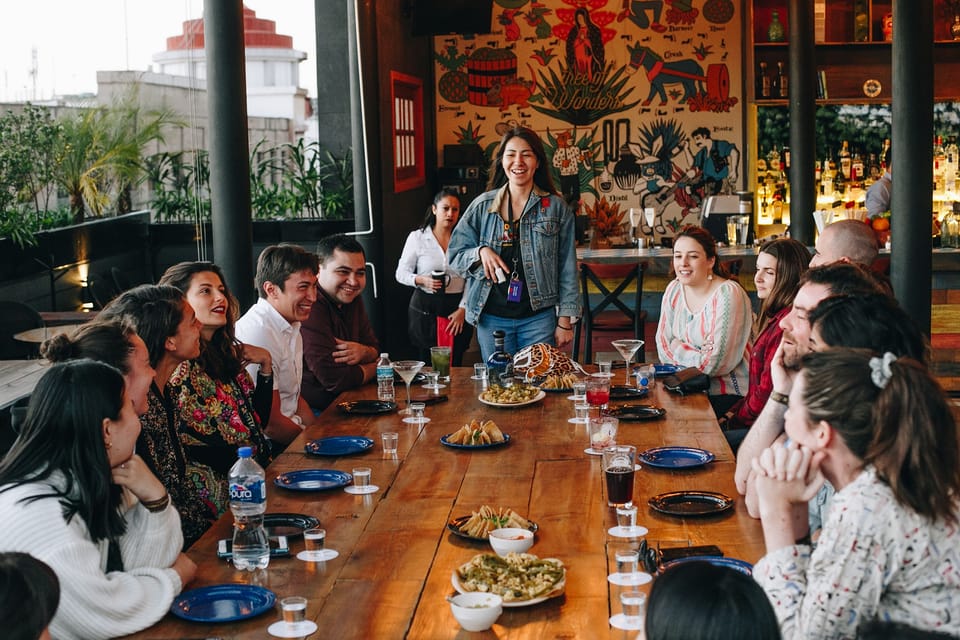 Ciudad de México: Espectáculo de Lucha Libre con Degustación de Mezcal y Taco | GetYourGuide