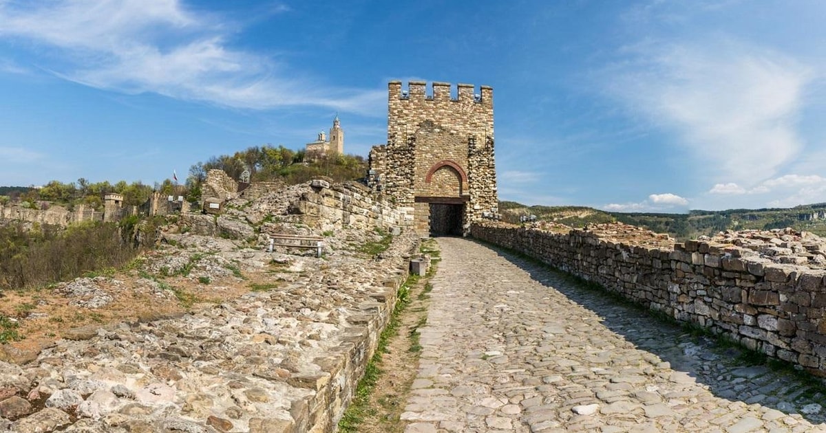 Ontdek Bulgarije Full-Day Guided Tour van Boekarest | GetYourGuide