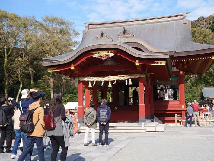 Kamakura Historical Walking Tour with the Great Buddha | GetYourGuide