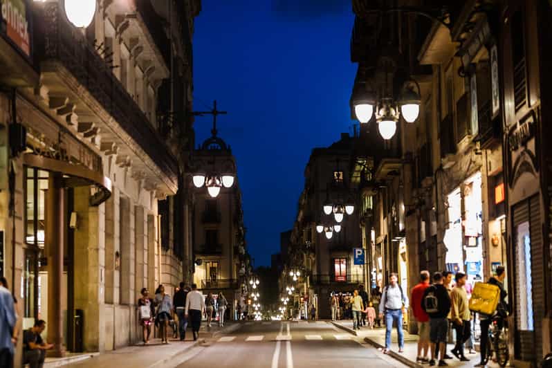 Barcelone : Explorez le quartier gothique avec un local | GetYourGuide