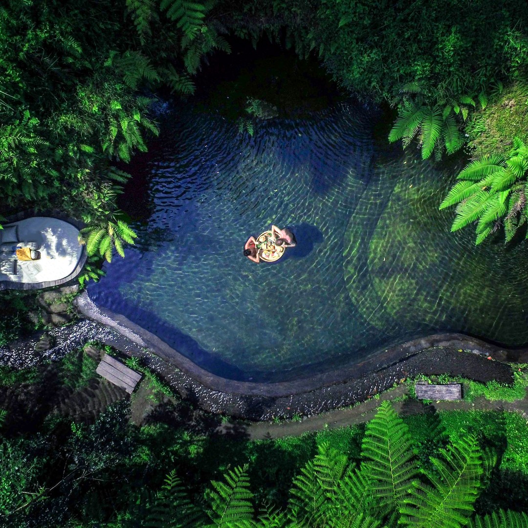 Ubud: Floating Breakfast, Jungle Swing & Spa Romantic Tour | GetYourGuide
