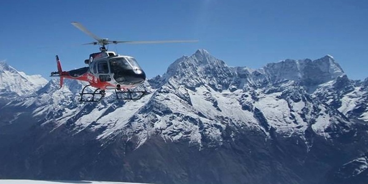Everest: Tour de medio día en helicóptero | GetYourGuide