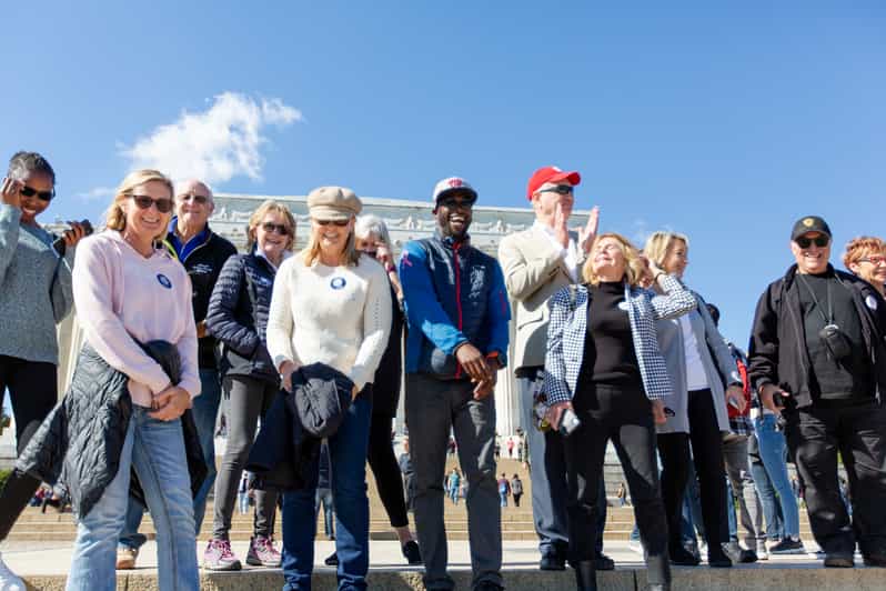 Washington DC: Guided Landmarks Bus Tour & National Archives | GetYourGuide