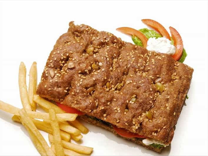 Genua: Aquarium von Genua mit Mittagessen | GetYourGuide