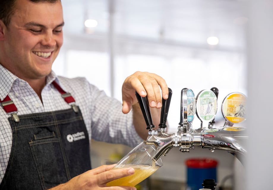 Queenstown: Lunch/Dinner Cruise | GetYourGuide