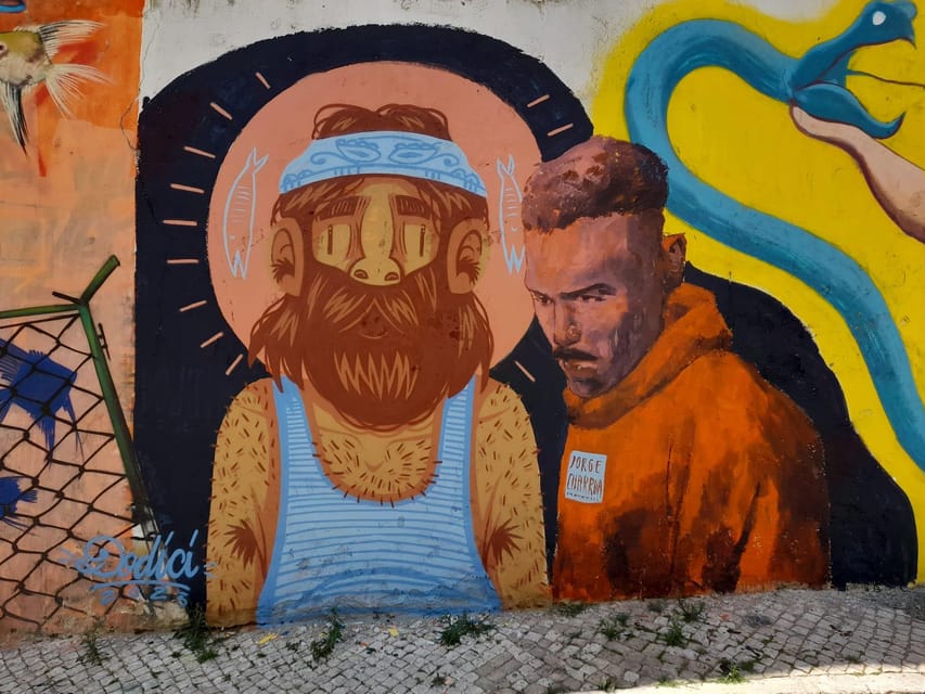 Passeggiata per gli amanti dell'arte di strada a Lisbona | GetYourGuide