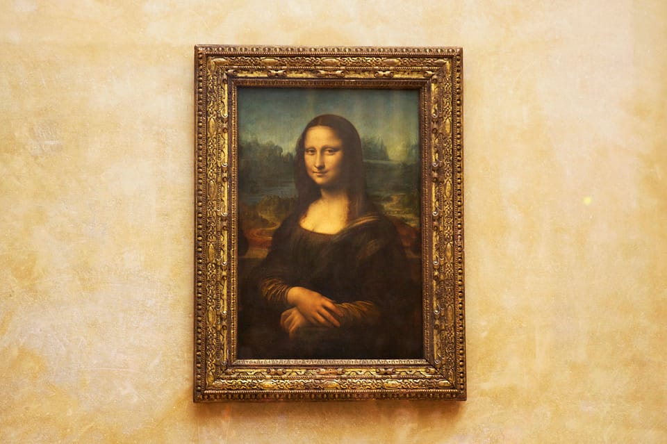 Louvre Museum: Mona Lisa Without the Crowds Last Entry Tour | GetYourGuide