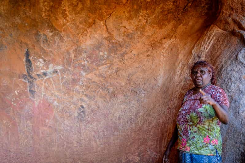 Uluru: Aboriginal Art & Culture Experience | GetYourGuide