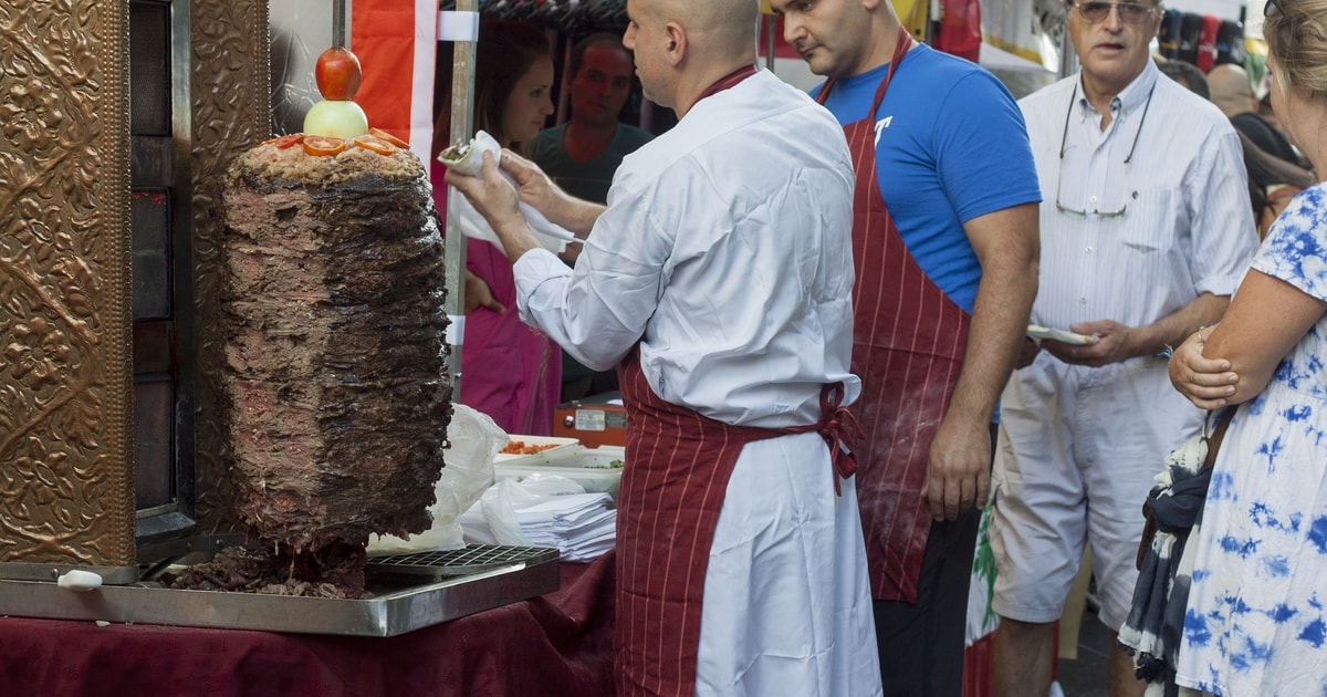 NYC: Food Tasting and Washington Square Park Walking Tour | GetYourGuide