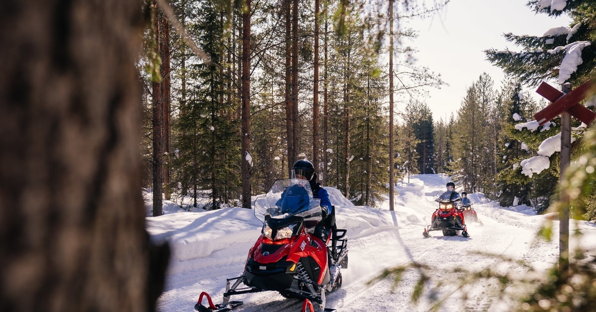 Rovaniemi: Halvdagstur på snescooter | GetYourGuide