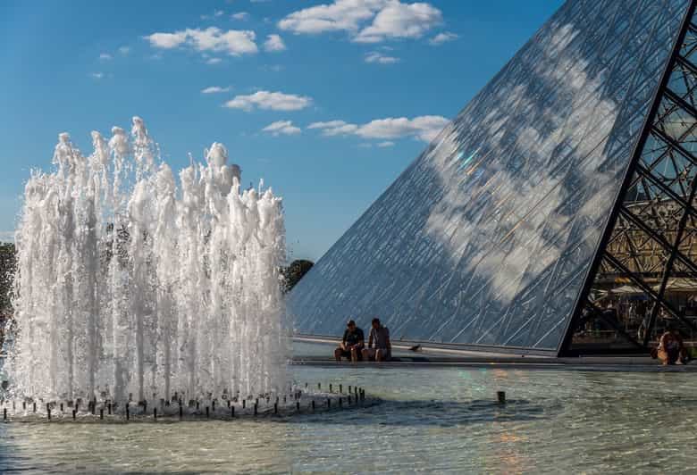 Louvre Highlights Guided Tour | GetYourGuide