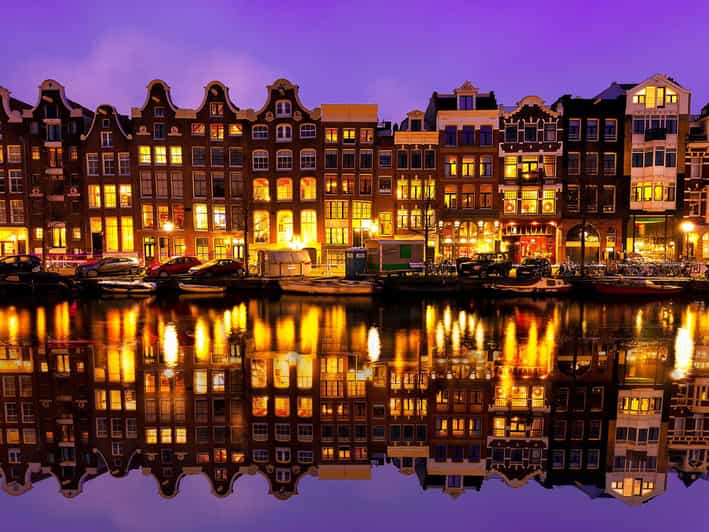 Amsterdam: Smoke & Lounge 70-Minute Light Festival Boat Tour | GetYourGuide
