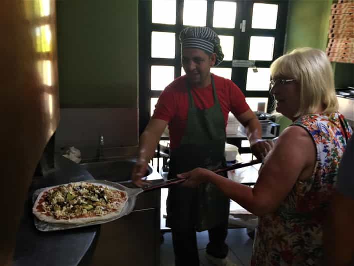 Como Area: Pizza Training Experience | GetYourGuide