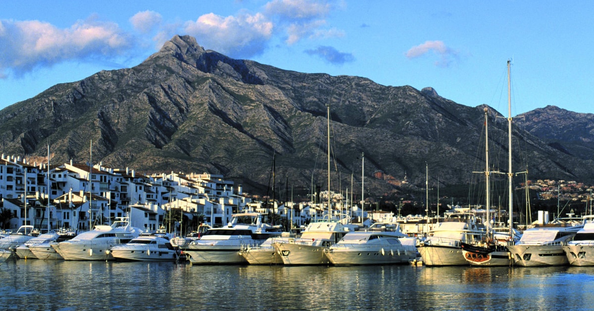Marbella Altstadttour & Bootsfahrt nach Puerto Banús | GetYourGuide