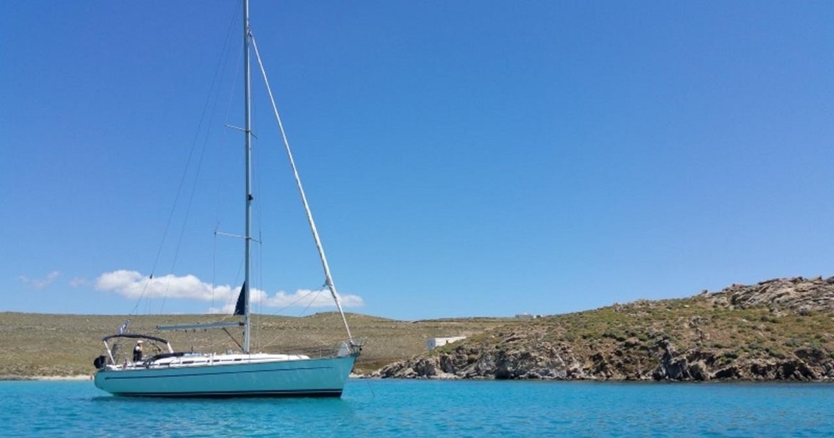 Mykonos: Private Rhenia Boat Tour with Lunch & Drinks | GetYourGuide