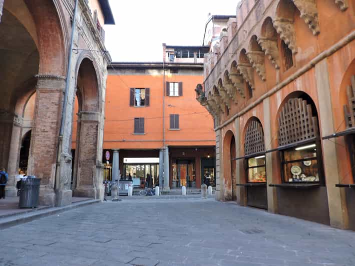 Bologna: Guided Architecture Walking Tour | GetYourGuide