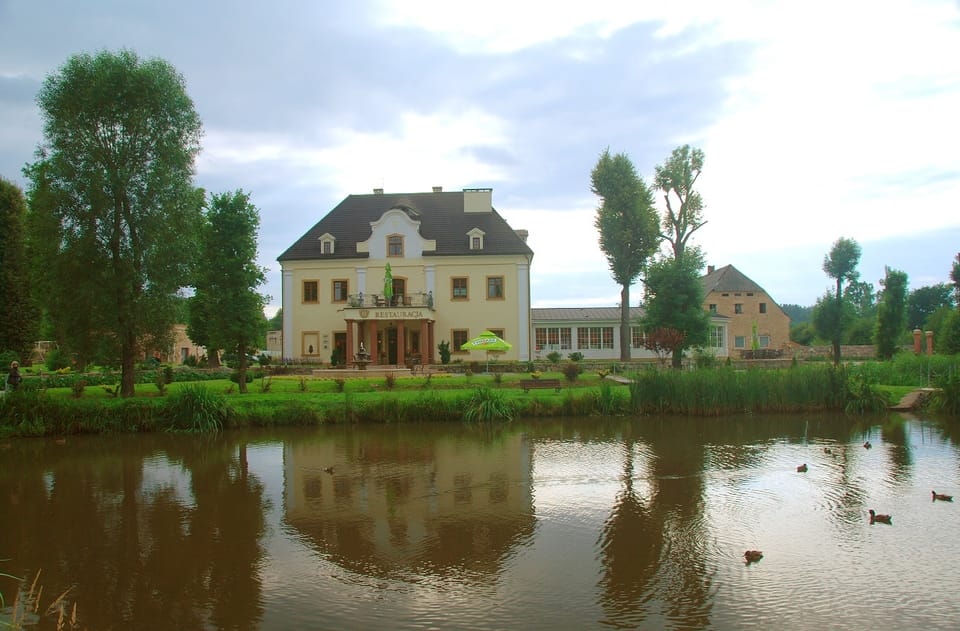 Wroclaw Day Tour to Giant Mountains, Karpacz, Palaces Valley | GetYourGuide