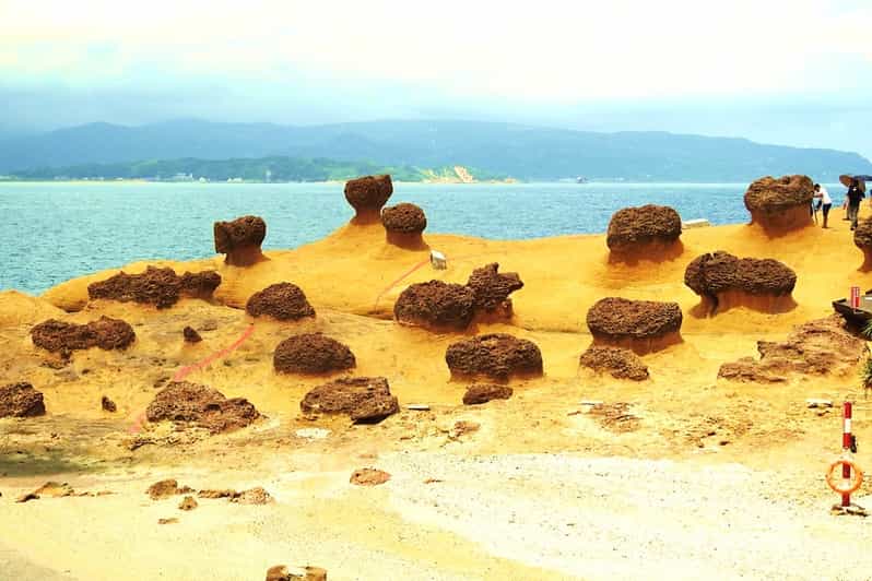 Yehliu Geopark Admission Ticket (QR Code Direct Entry) | GetYourGuide
