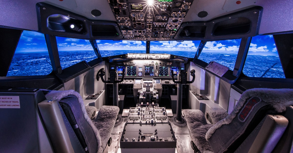 Berlijn: Boeing 737 Flight Simulation Experience Ticket | GetYourGuide