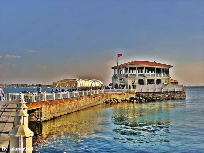 Istanbul: Asian Side Uskudar & Kadiköy Tour with Lunch | GetYourGuide