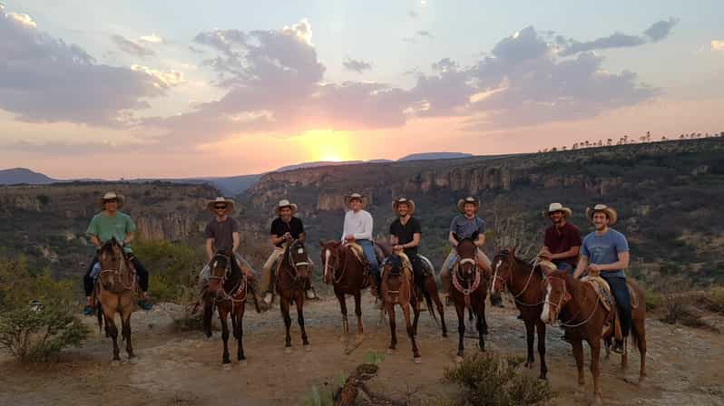 San Miguel de Allende: Overnight Horseback Riding Excursion | GetYourGuide