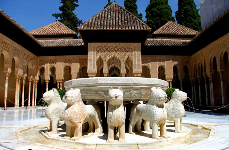 Granada: Alhambra Skip-the-Line Tour with Nasrid Palaces | GetYourGuide