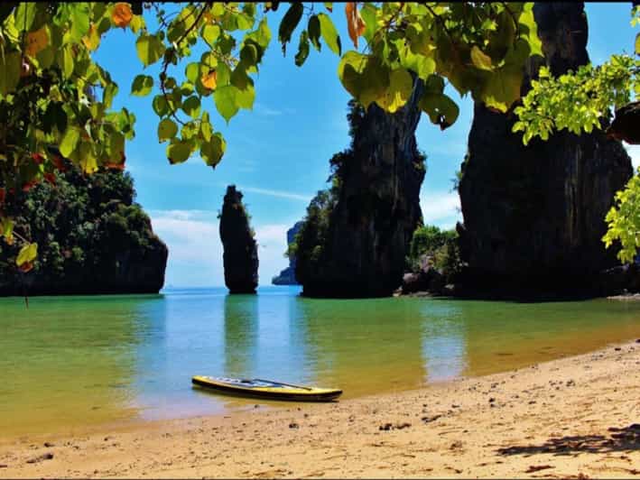 Krabi: Excursie privată cu barca cu coadă lungă pe insula James Bond ...