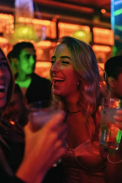 Amsterdam: Ludwig's Red Light Pub Crawl with VIP Club Entry | GetYourGuide