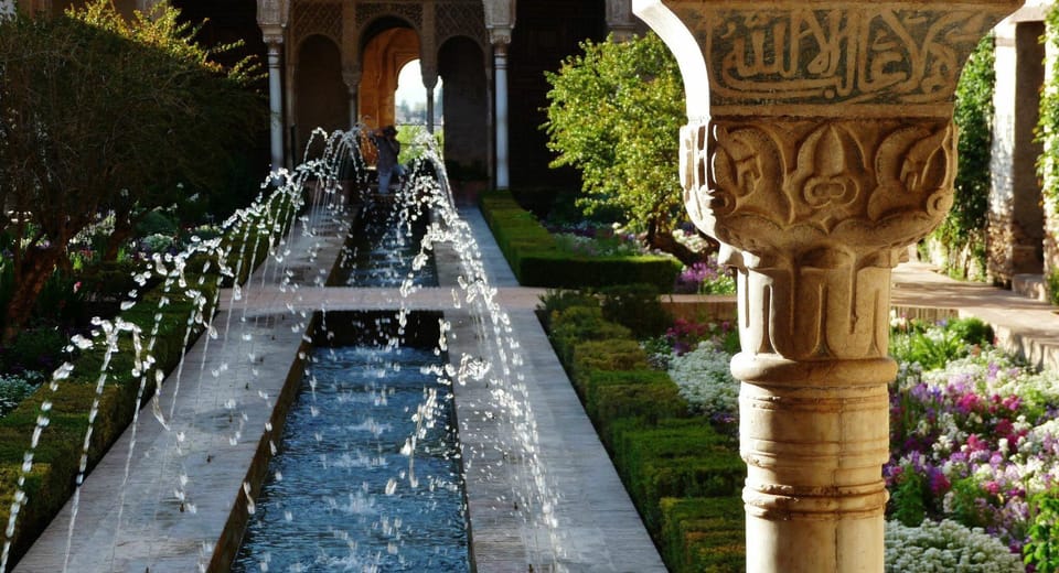Granada: Fast-Track Alhambra & Nasrid Palaces Guided Tour | GetYourGuide