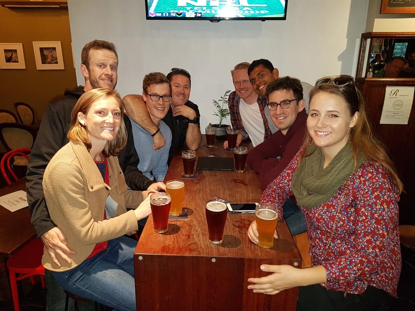 Paseo por el Pub Histórico de Balmain con Cerveza o Vino | GetYourGuide