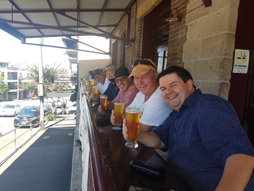 Paseo por el Pub Histórico de Balmain con Cerveza o Vino | GetYourGuide