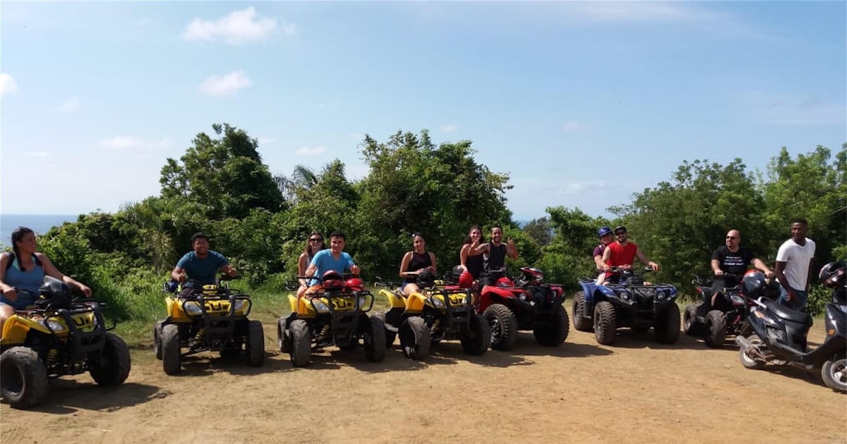 Roatán: tour de aventura en cuatrimoto ATV | GetYourGuide