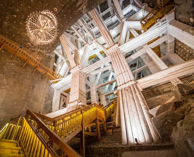 Cracovie: visite guidée de la mine de sel de Wieliczka | GetYourGuide