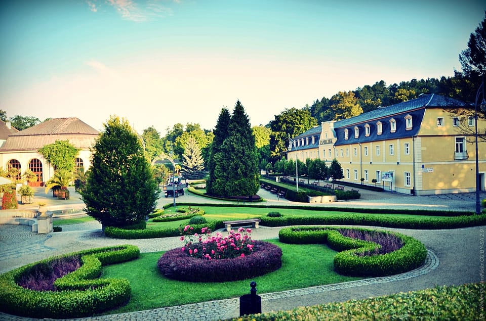 From Wroclaw: Full-Day Stolowe Mountains Trekking Tour | GetYourGuide