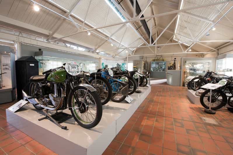 Weybridge: toegangsbewijs Brooklands Museum | GetYourGuide