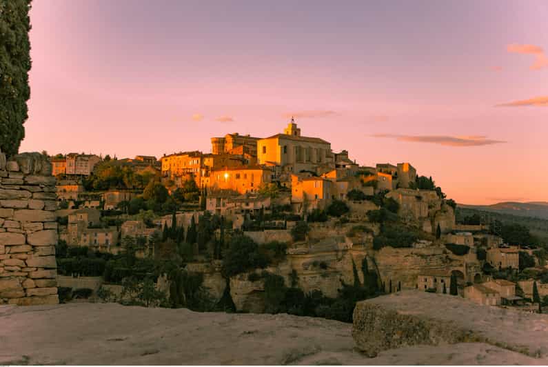 Avignon: Luberon Valley Tour with Wine and Cheese Tasting | GetYourGuide