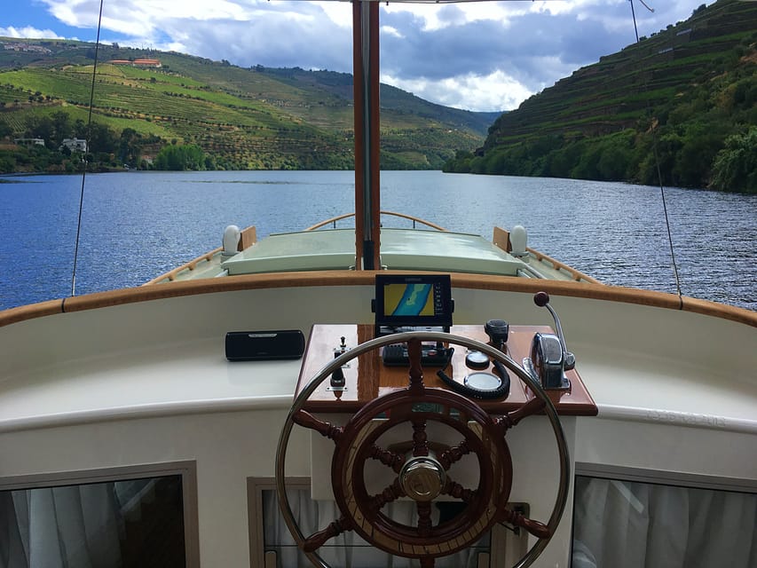 Van Pinhão: privéjachtcruise langs de rivier de Douro | GetYourGuide