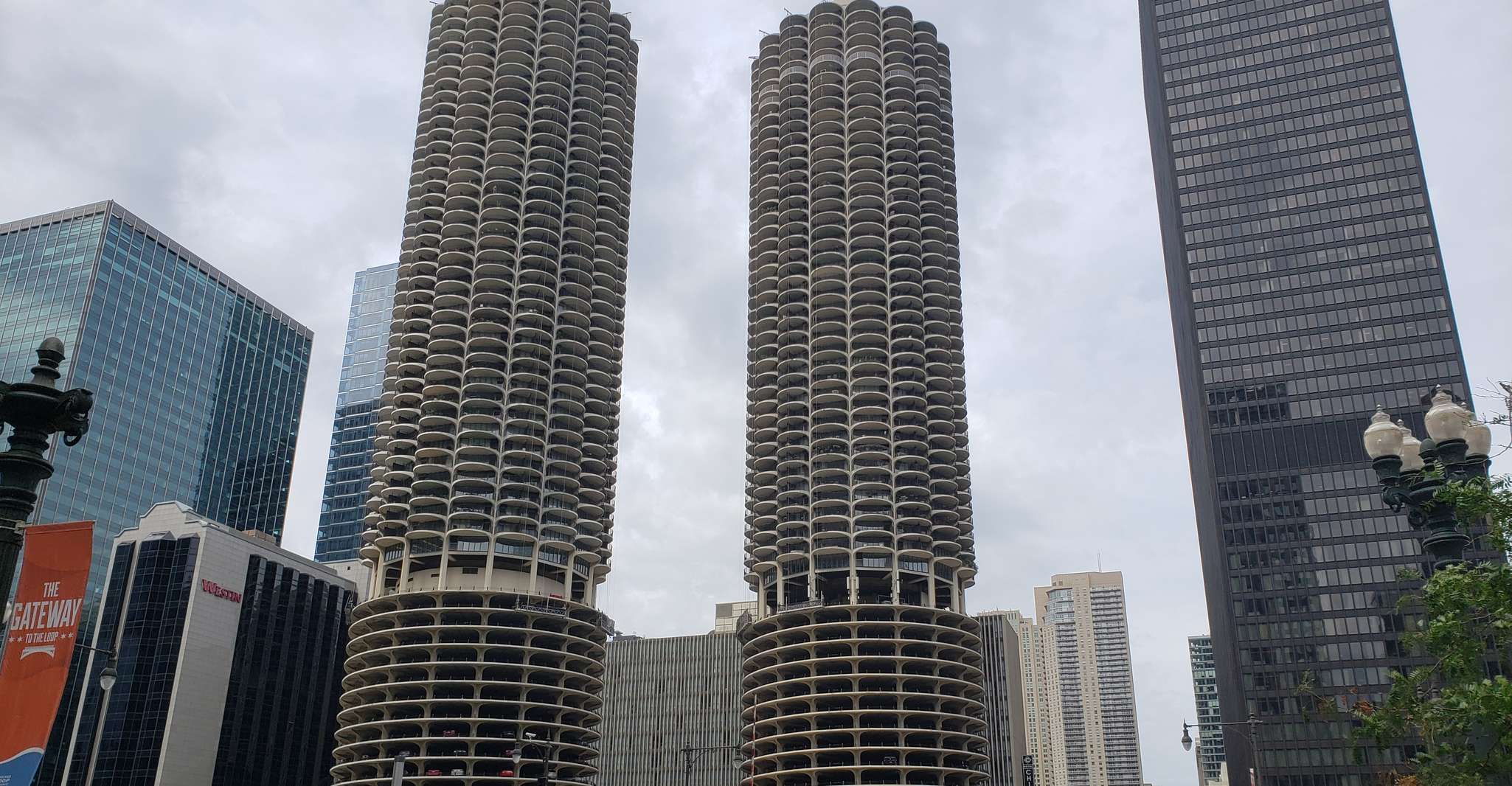 Chicago's Modern Skyscrapers Guided Walking Tour - TourMega Chicago's Modern Skyscrapers Guided Walking Tour - TourMega