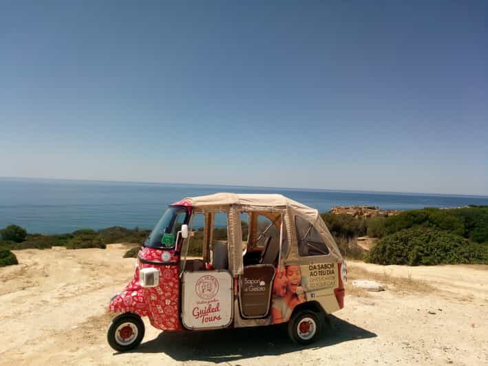 Albufeira: Private Tuk-Tuk-Tour | GetYourGuide