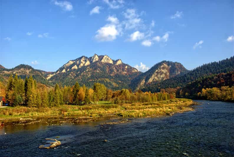 Pieniny Mountains: Hiking and Rafting Tour from Krakow | GetYourGuide