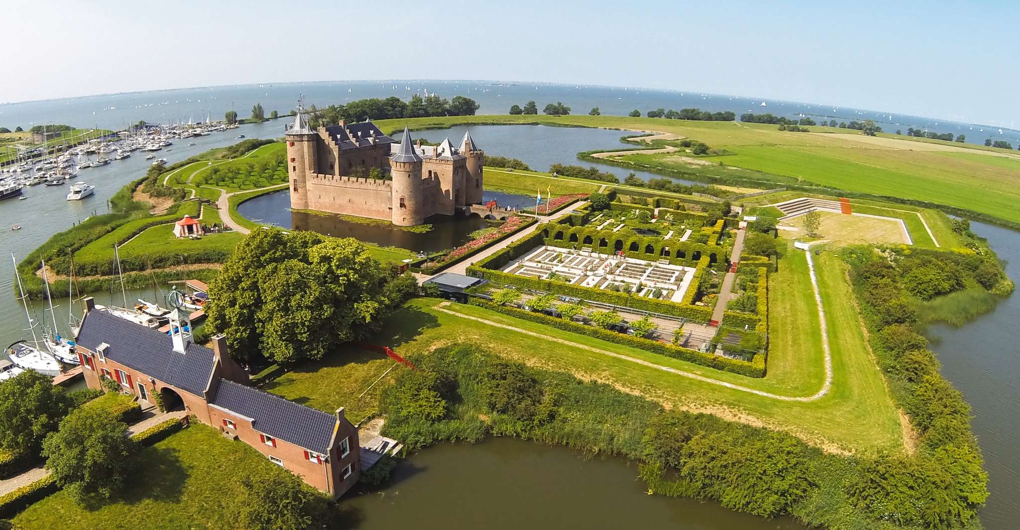 Muiden, Entry Ticket to Muiderslot Castle | Entry Ticket in Muiden
