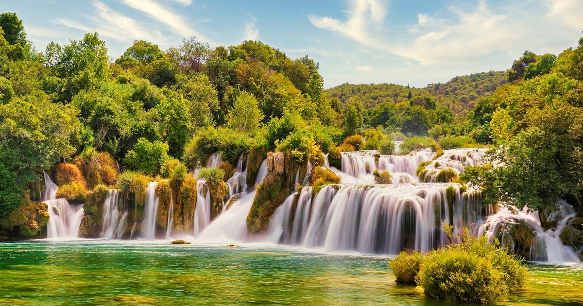 Tour a pie de Split y Parque Nacional de Krka con almuerzo | GetYourGuide